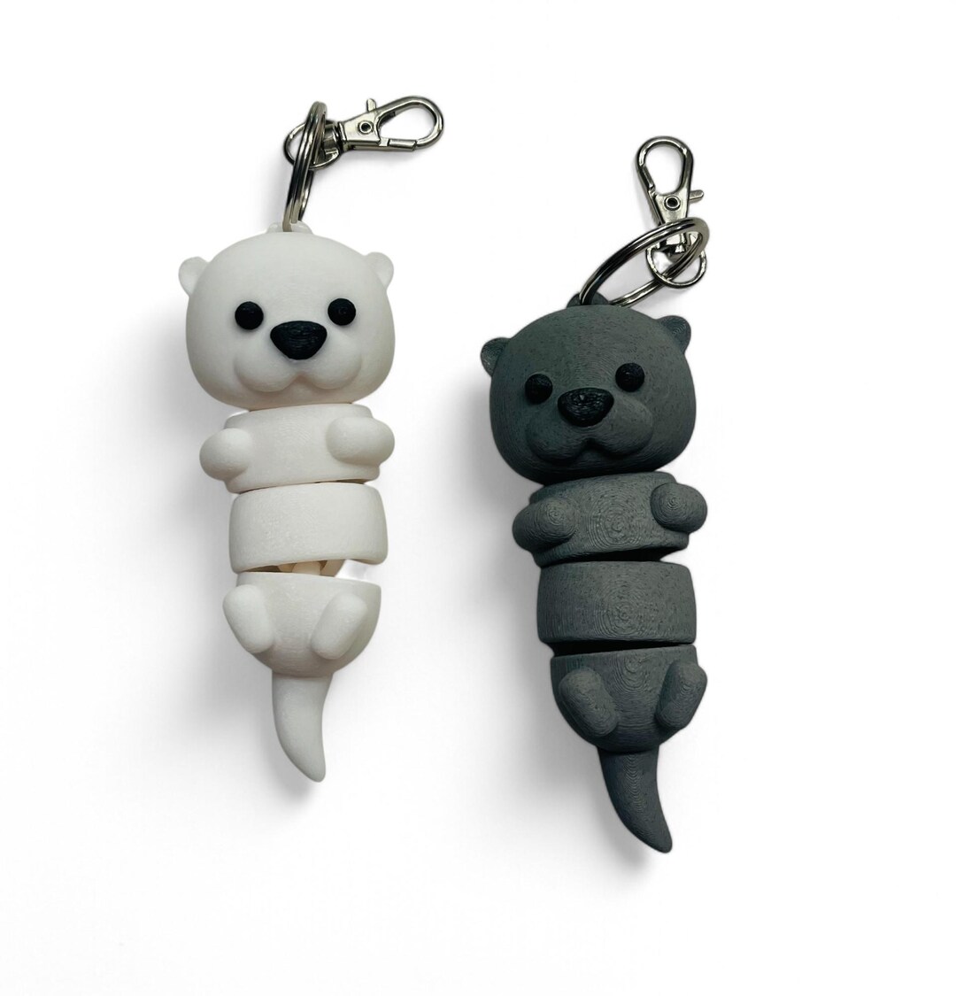 Adorable Articulated Otter Keychains – 3D Printed Magic! - Etsy