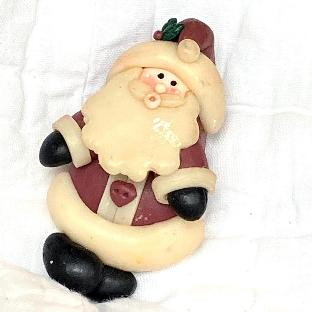 Vintage Kitsch Santa Claus Pin – Handcrafted Resin With Wear to Beard ...