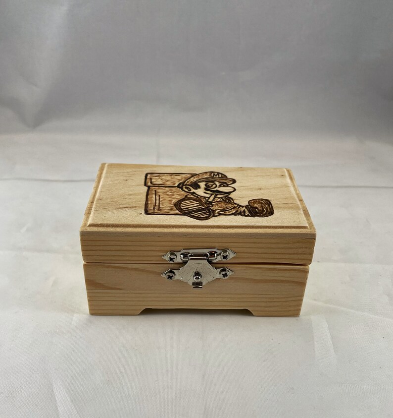 Stoner Mario Wood Burned Trinket Box Pyrography/wood Burning Art Unique ...