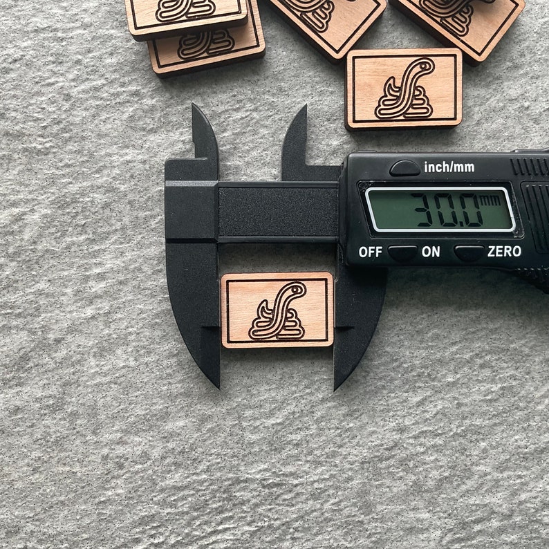10x Snake Tokens 20mm X 30mm Cherry Wood - Etsy
