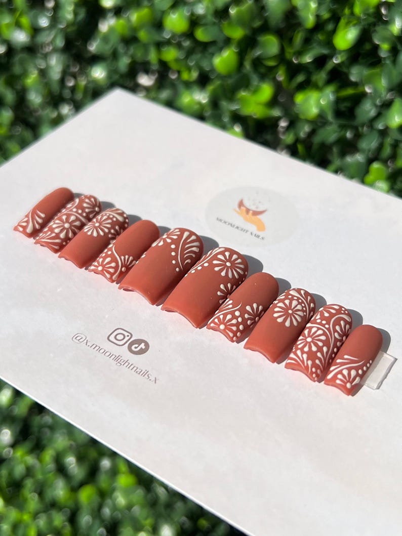 TERRACOTTA TALAVERA NAILS | Mexican Art Hand Painted Press on Nails ...