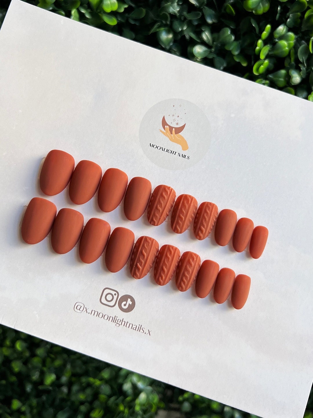 READY TO SHIP | 20 Piece Set | Matte Sweater | Fall Winter Textured 3D Nails | Short Round Press ...