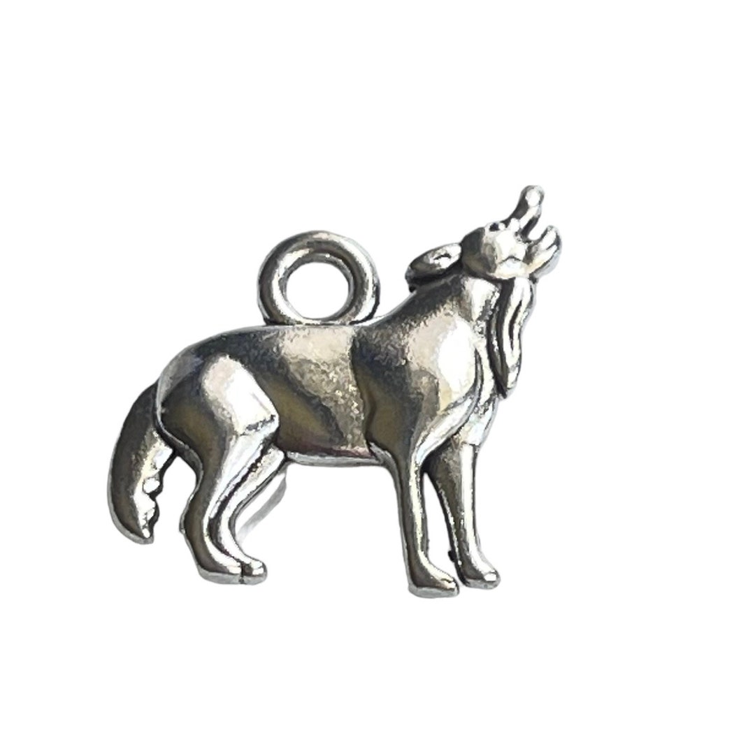 3 - Howling Wolf/coyote Charms #558 ••••• - Etsy