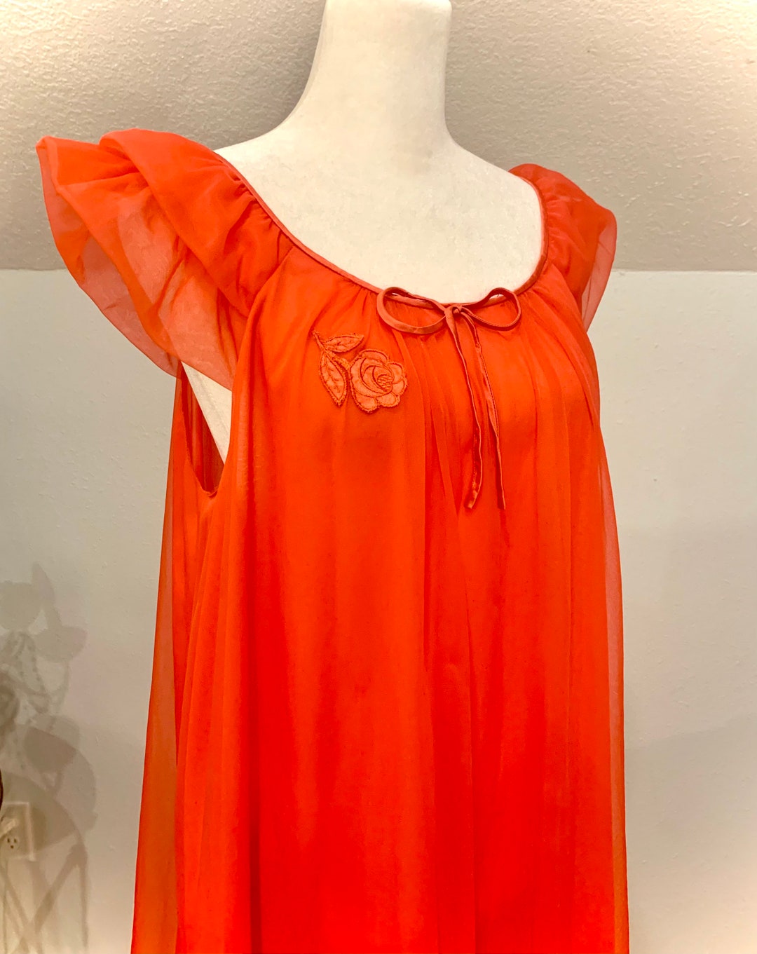 60s Gossard Artemis Nightie Gown in Lipstick Red Size S/M - Etsy