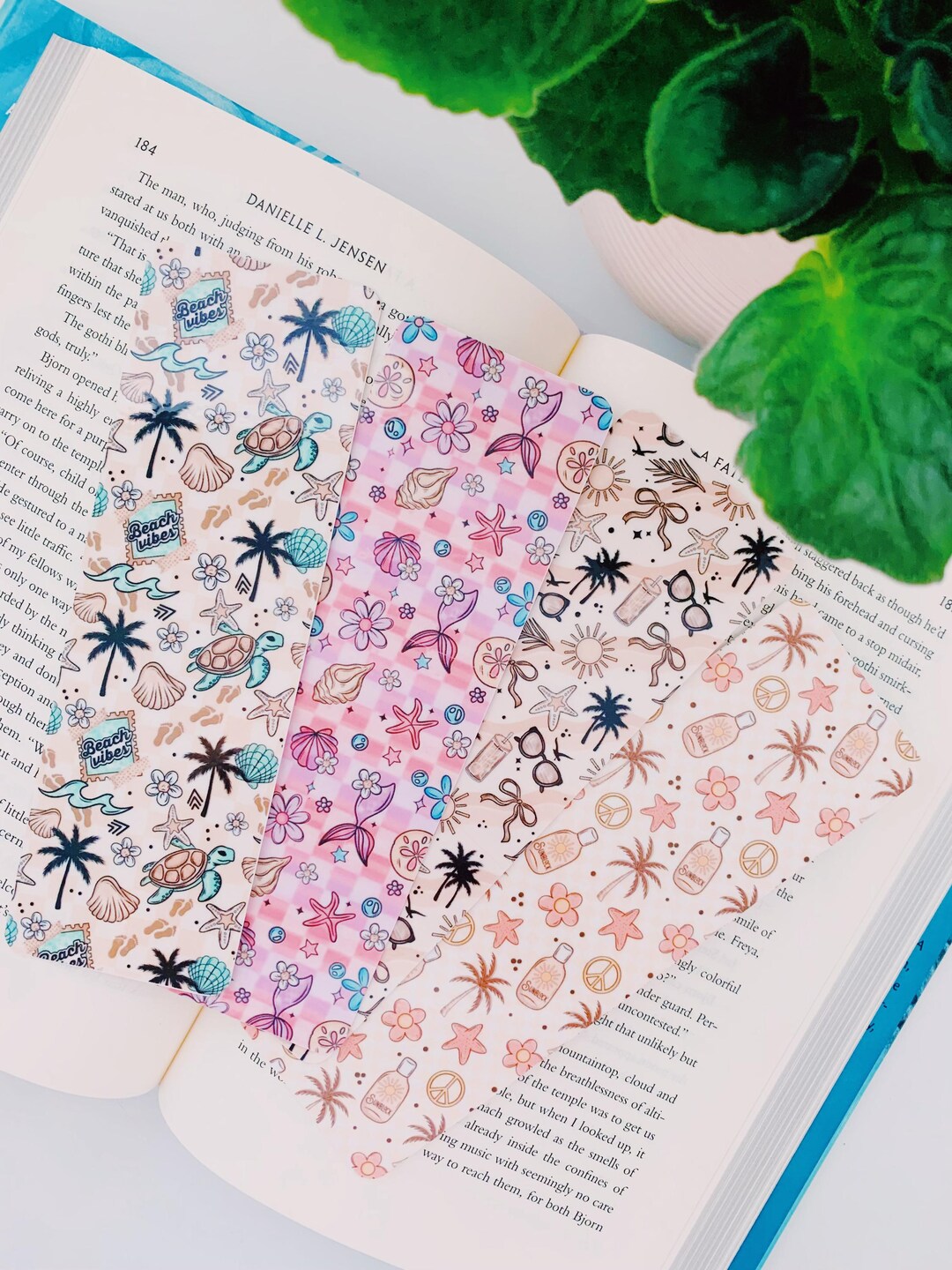 Summer Bookmarks | Beach Theme, Reading Gift - Etsy