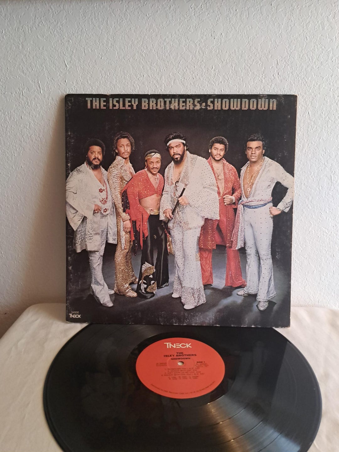 The Isley Brothers / Showdown / 1978 - Etsy