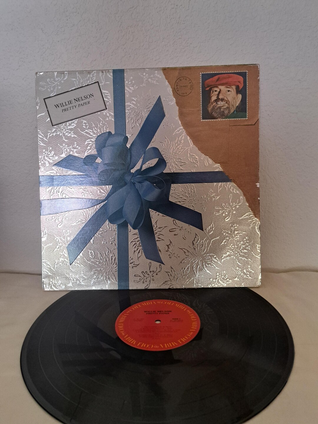 Willie Nelson / Pretty Paper / 1979 - Etsy