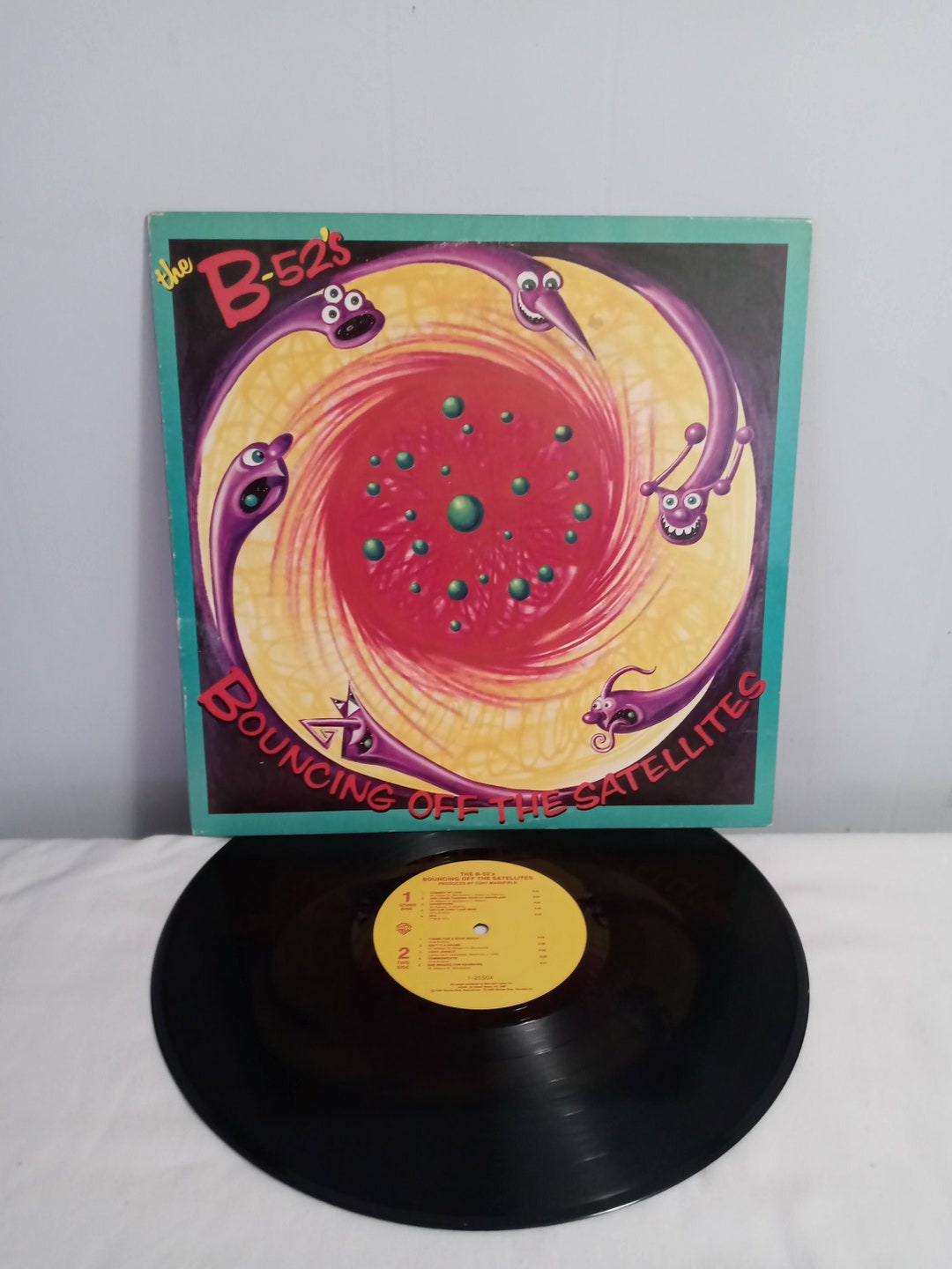 The B-52's / Bouncing off the Satellites / 1976 - Etsy