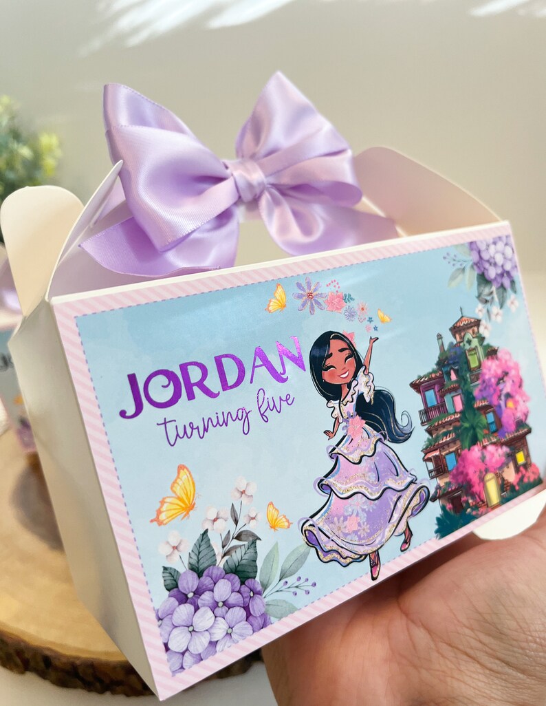 Isabella Miracle Family Party Favors Boxes Isabella Treat - Etsy