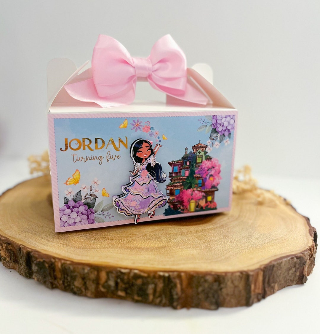 Isabella Miracle Family Party Favors Boxes - Isabella Treat Box ...