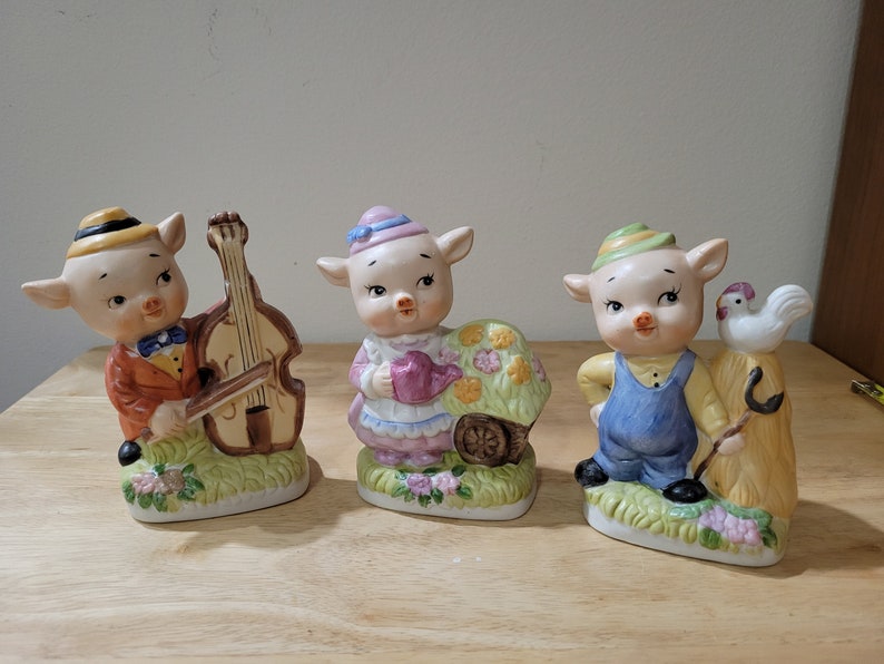 Vintage UOGC Ceramic Piggie Family. Set of Three Pigs Cello - Etsy