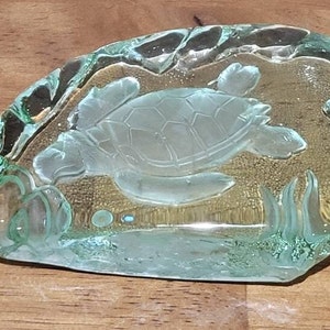 Vintage Green Glass Sea Turtle Display or Paperweight, 4.5" Long, 3 ...