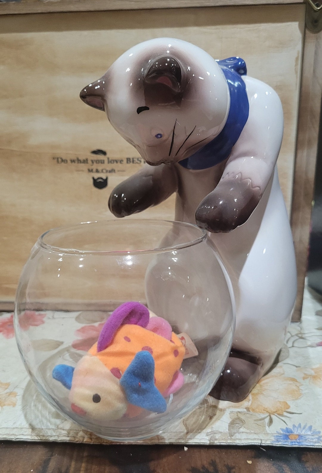 Ganz Playful Peeking Kitty Ceramic Siamese Cat Figurine With Fish Bowl ...