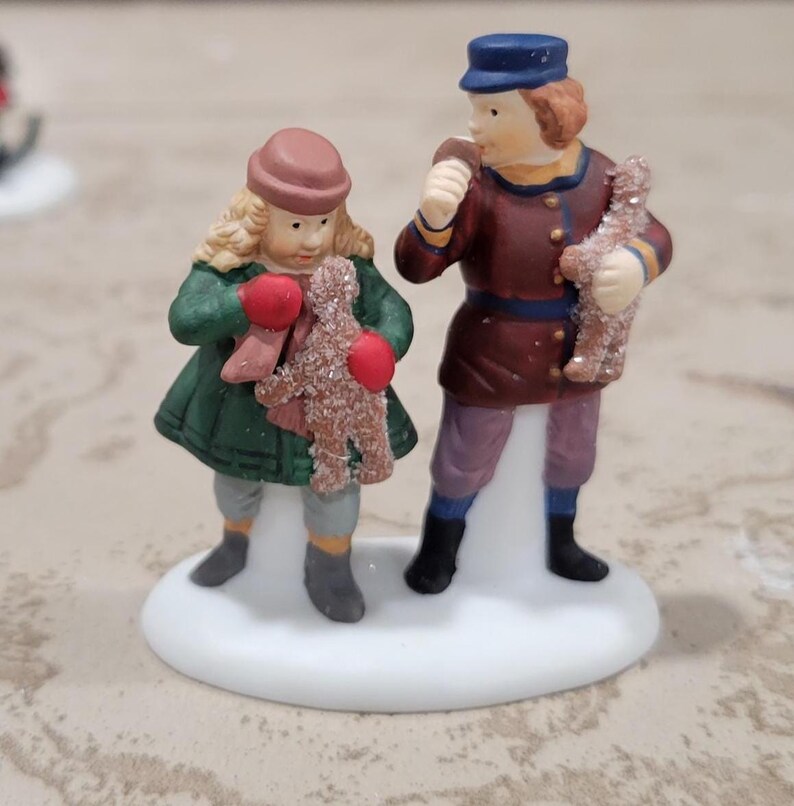 Vintage Retired Department 56 - the Gingerbread Vendor, Heritage ...