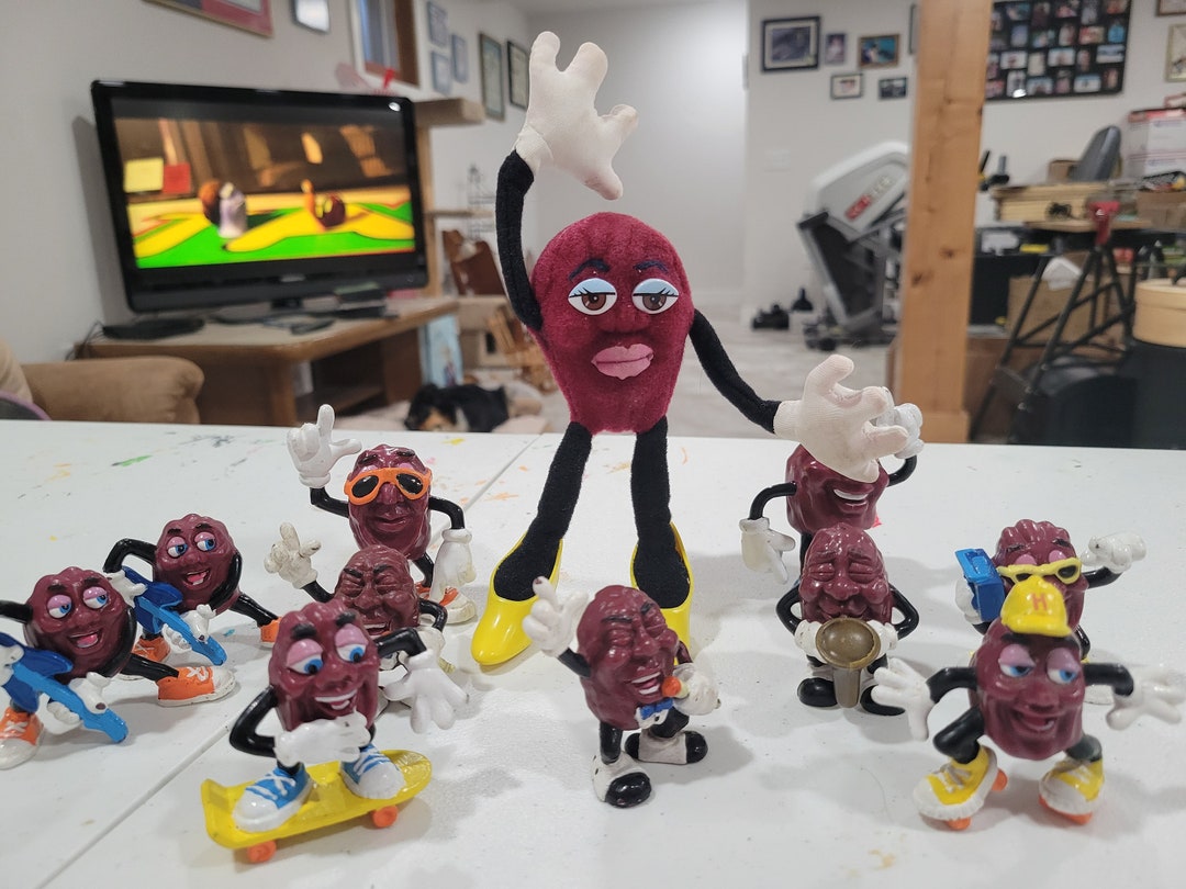 Vintage California Raisin Toys Set of 10 in 8 Different Poses, Plus a ...