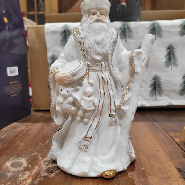Vintage St. Nicholas Statue - Etsy