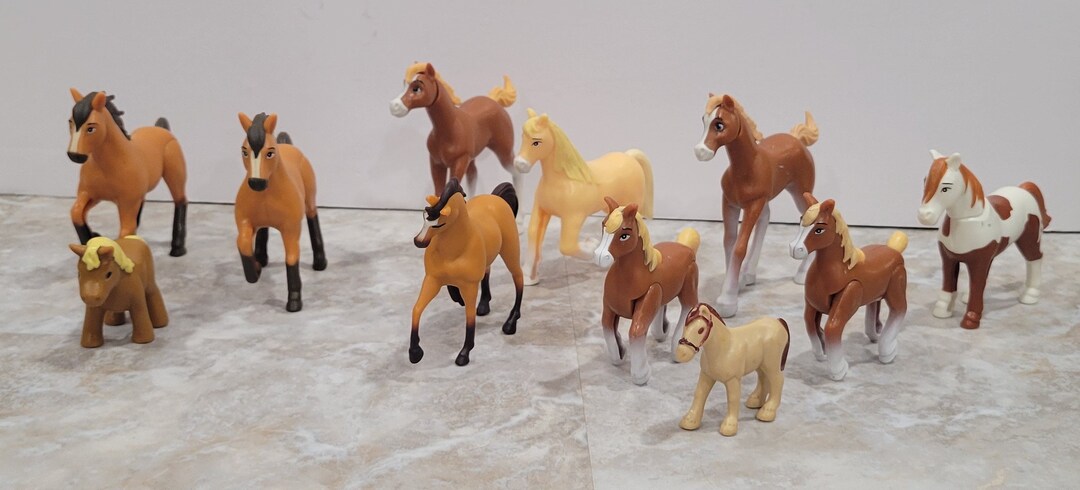 Dreamworks Spirit Horses Moveable Legs Baby Spirit Foal Tall Pony ...