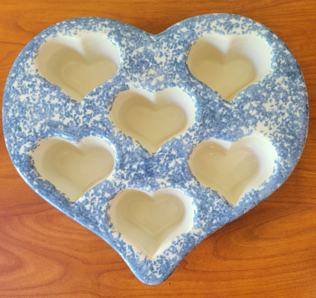 Vintage Heart Shaped Blue & White Spongeware Muffin Baking Pan Makes 6 ...