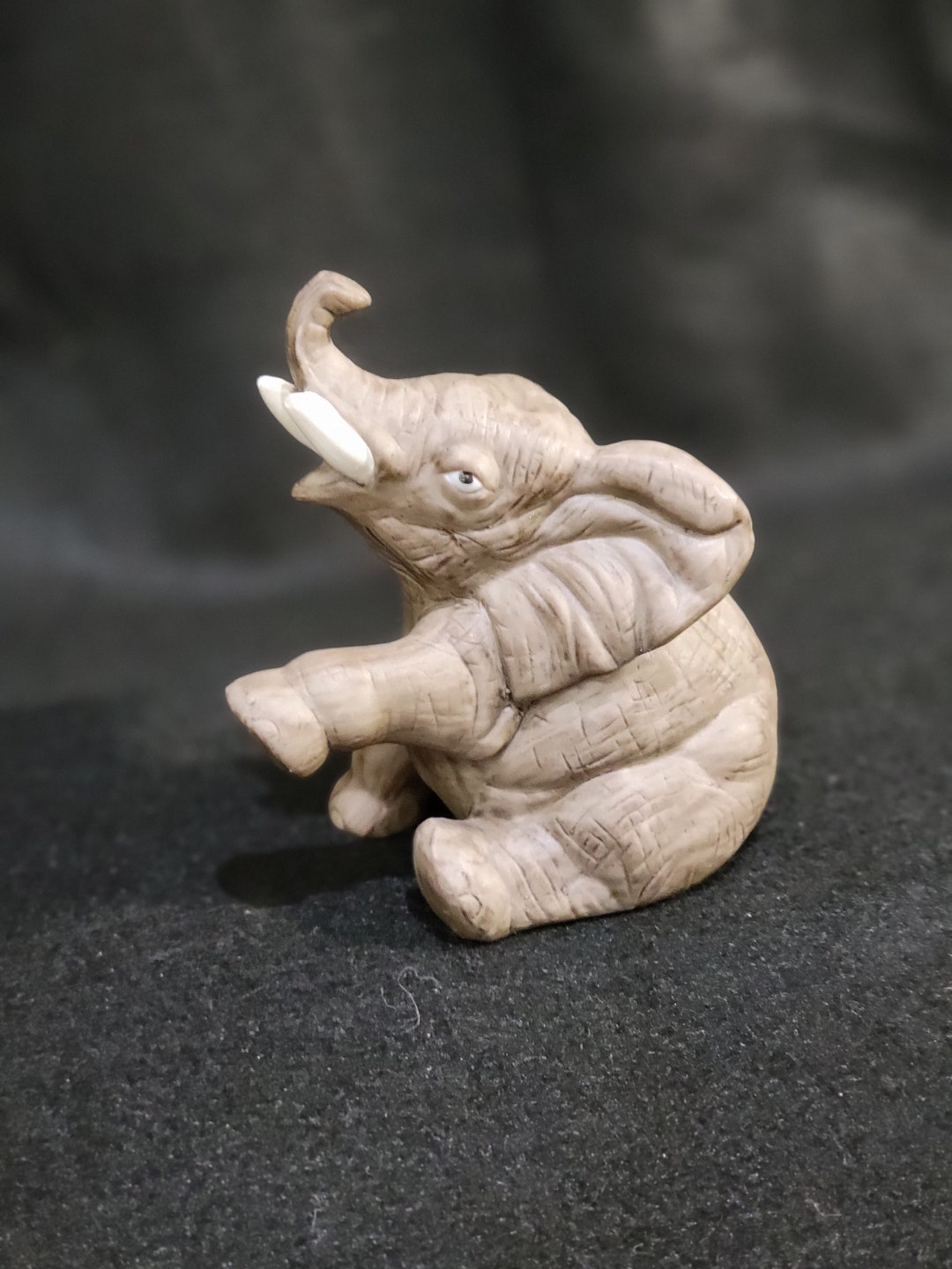 Vintage Lefton Elephant Sculpture Figurine 1989, #07466 Detailed and ...