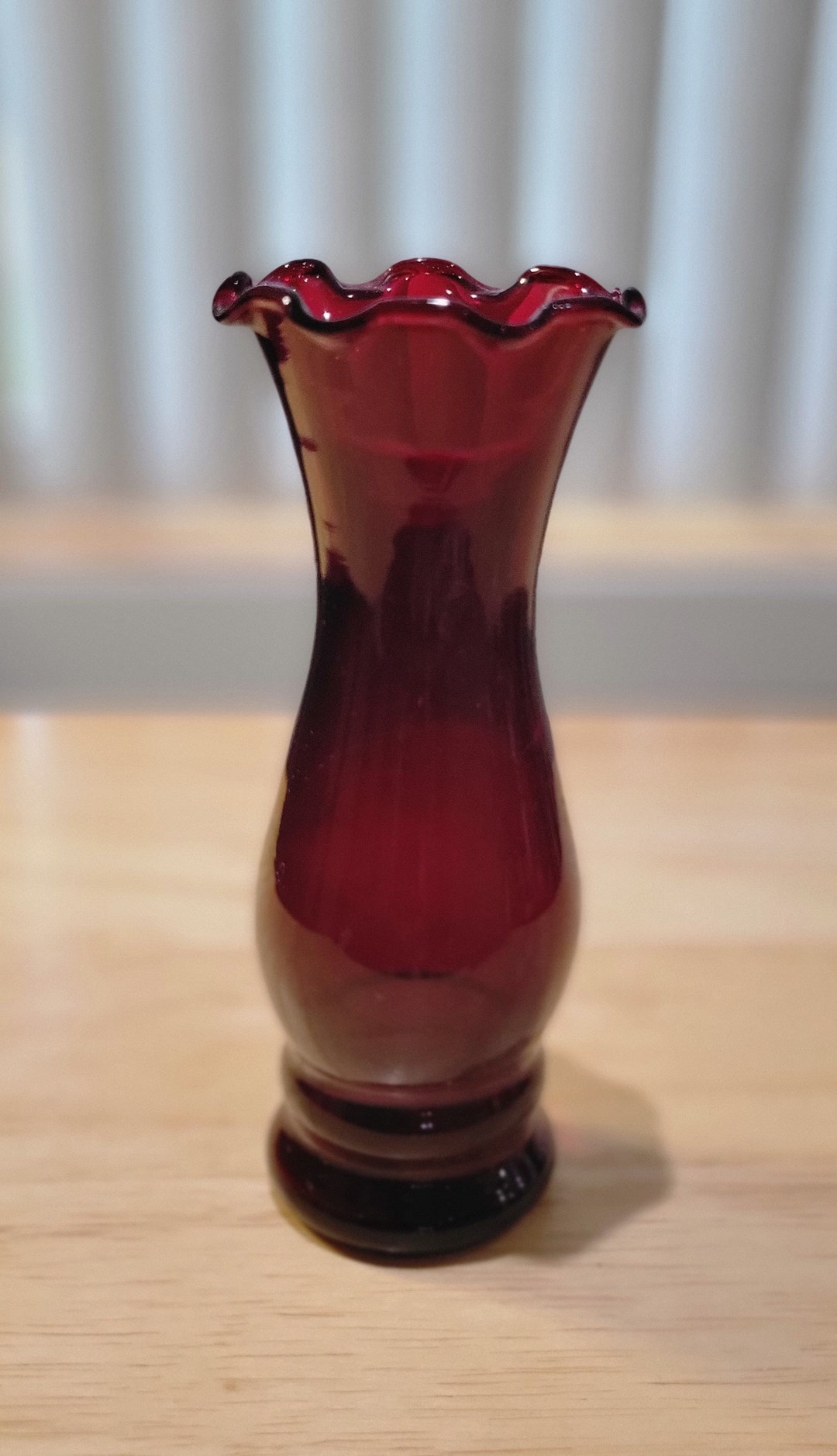 Vintage Ruby Red Vase Anchor Hocking Ruffled Vase Red Glass - Etsy