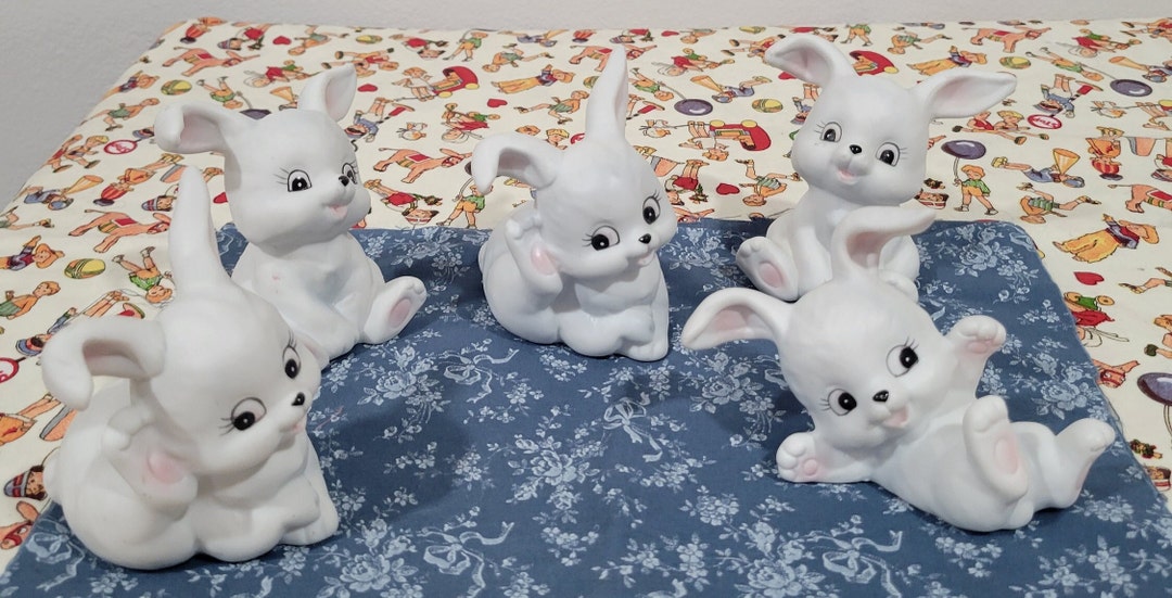 Vintage Set of 5 Ceramic Easter Bunnies Figurines Rabbits Bunny ...