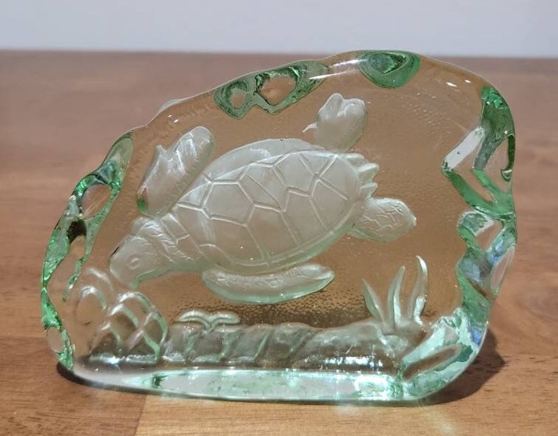 Vintage Green Glass Sea Turtle Display or Paperweight - Etsy