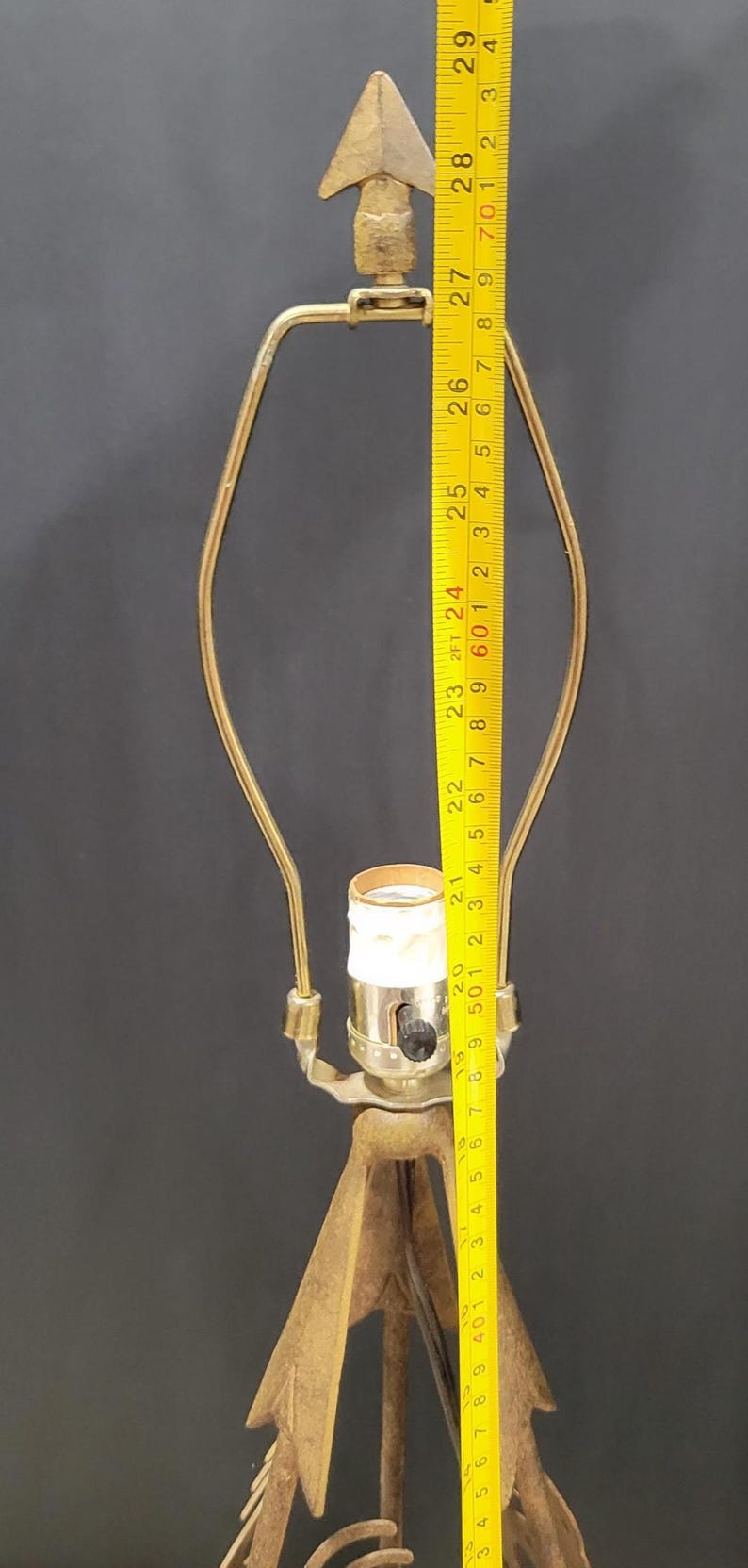Vintage Brown Metal Table Lamp Tepee Shaped Kokopelli Arrows Rusty ...