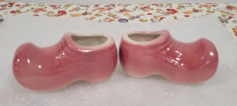 Vintage Mid Century Modern Pink Pottery Clogs, Small Planter Pair - Etsy