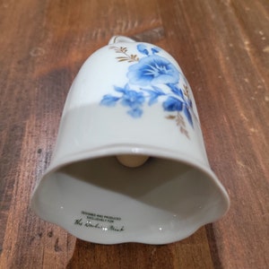 Vintage Hutschenreuther German Porcelain Bell by the Danbury Mint, Blue ...