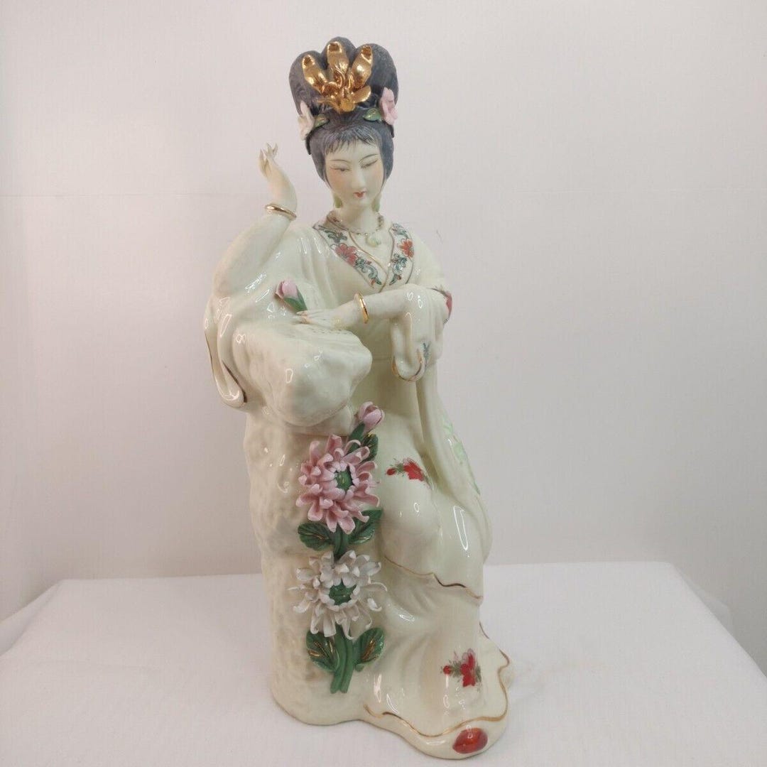 Stunning Japanese Porcelain Statue Figure Geisha With Flowers 14.25"x8 ...