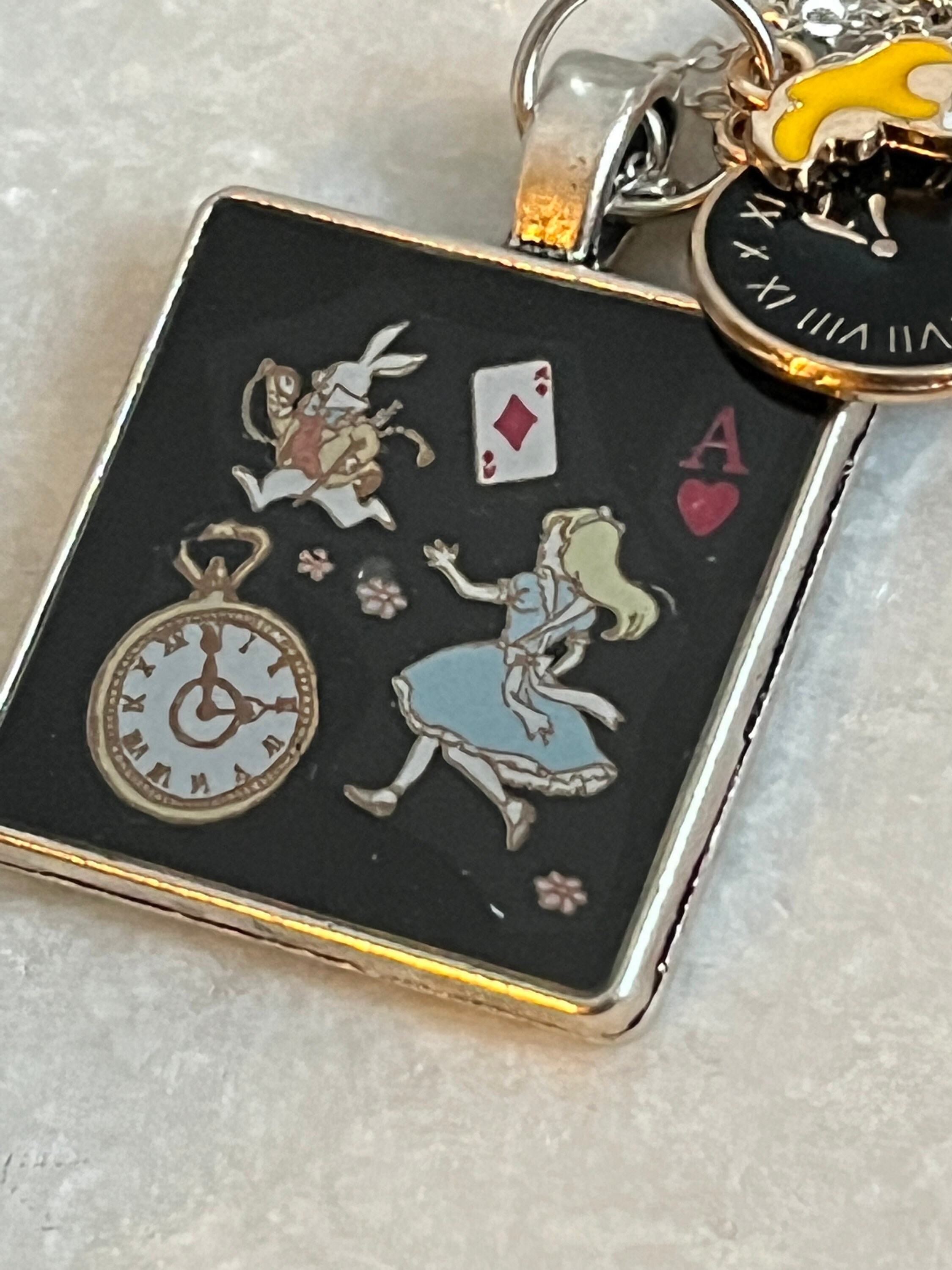 Large Alice in Wonderland Necklace - Etsy