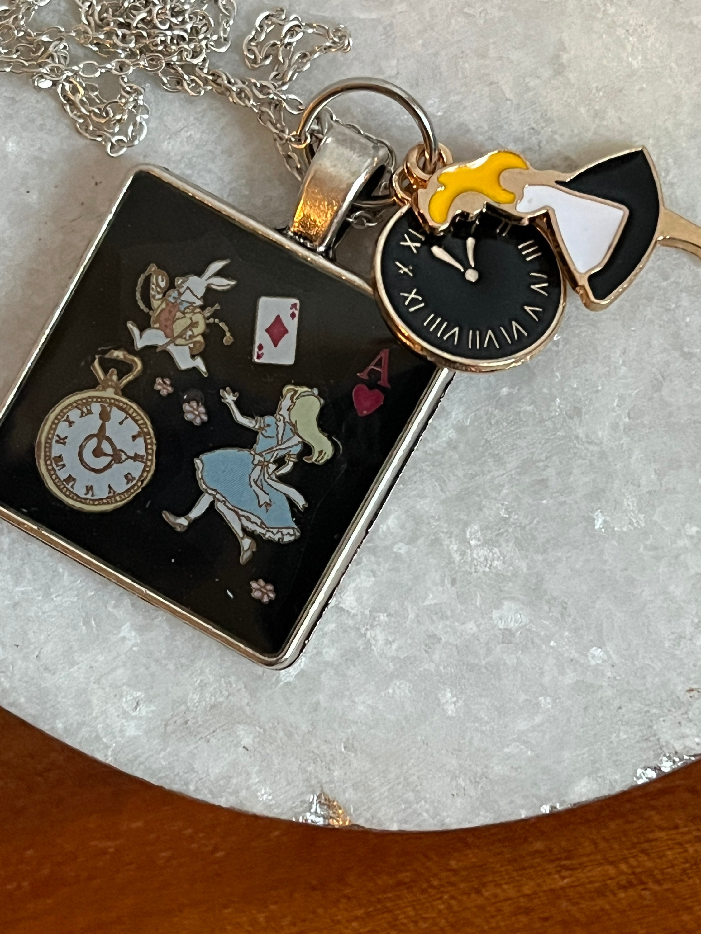Large Alice in Wonderland Necklace - Etsy