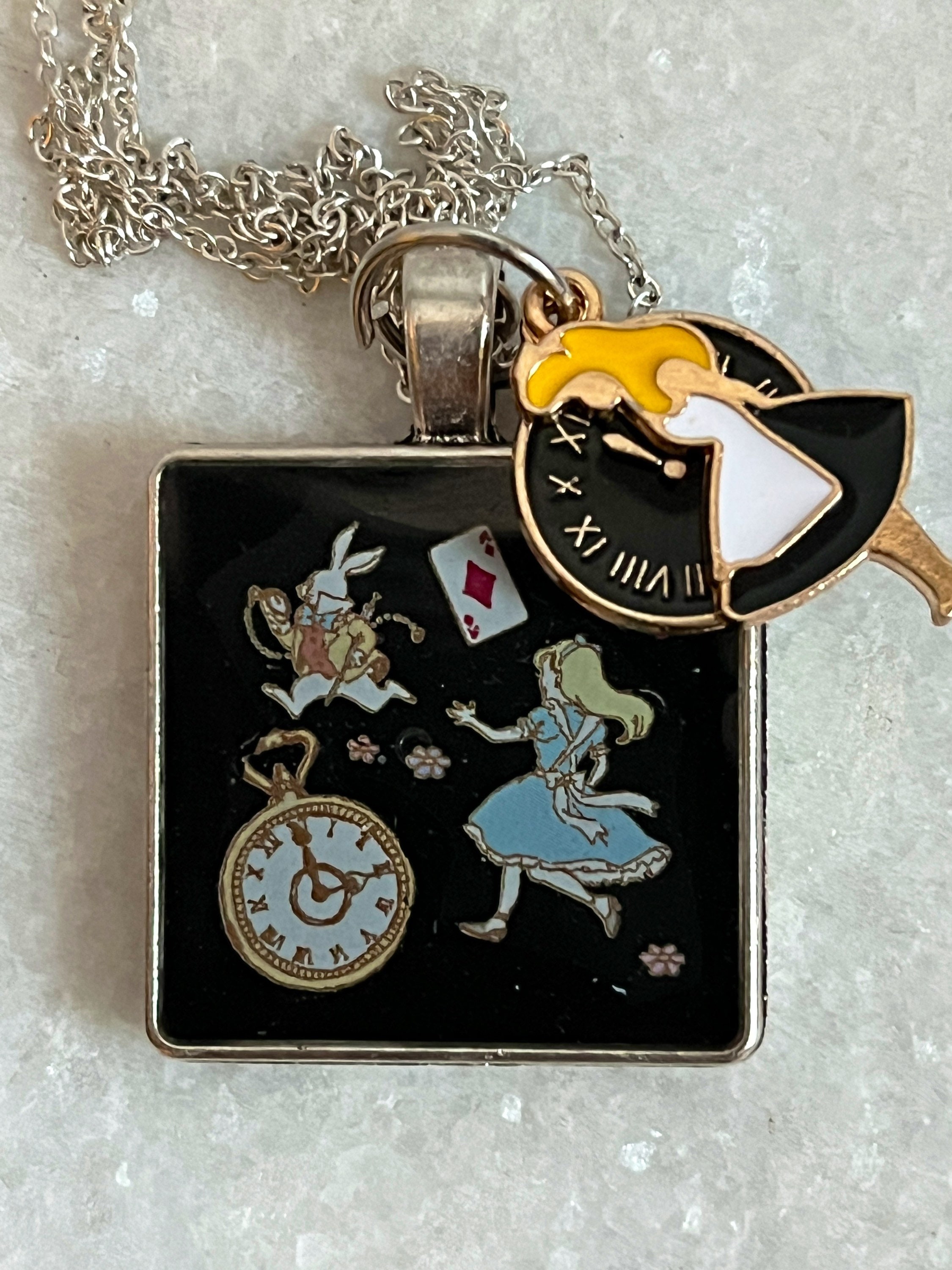 Large Alice in Wonderland Necklace - Etsy