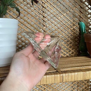 Vintage Triangle Clear Glass Ashtray Midcentury Modern Glass Ashtray - Etsy