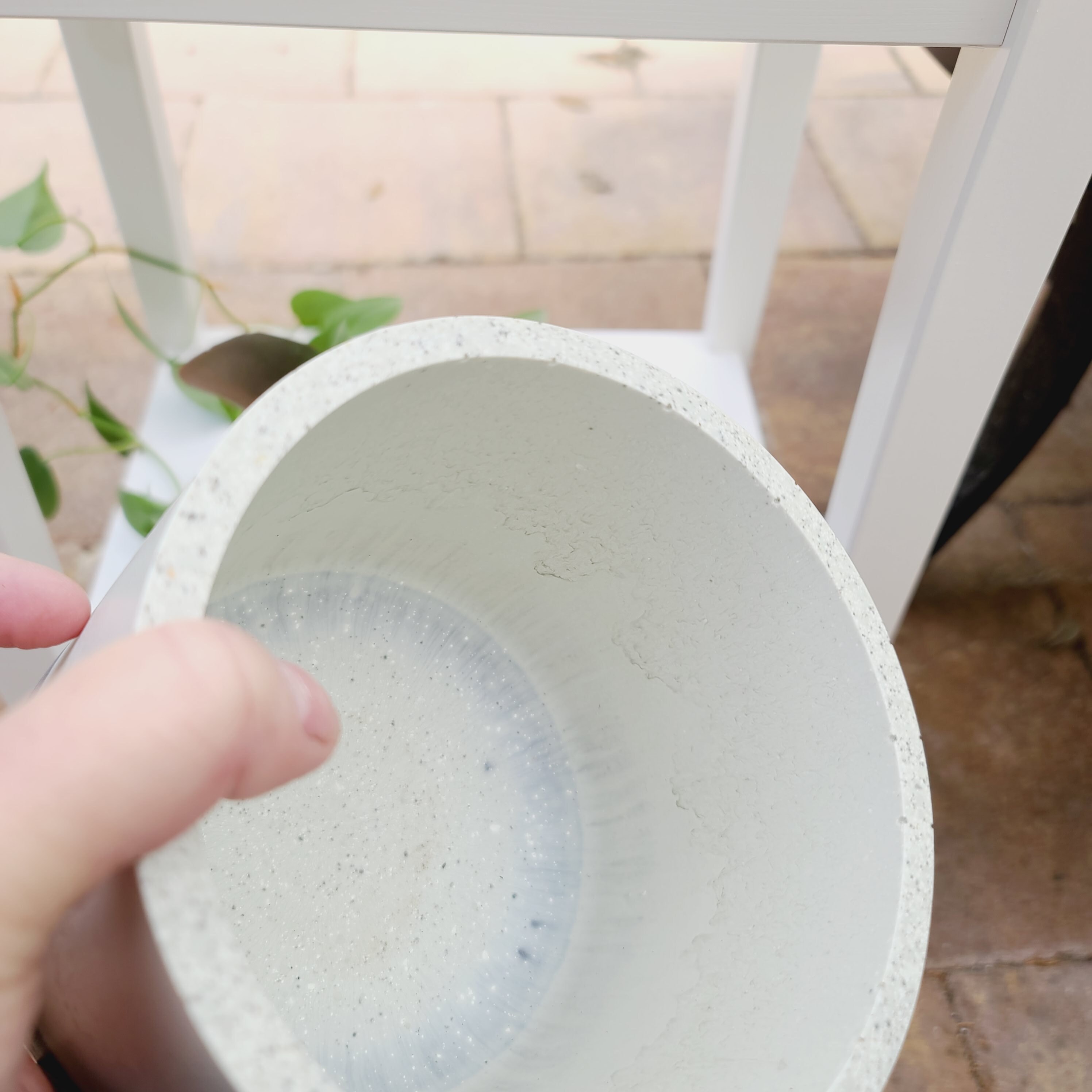 round container Concrete Herb or flower indoor planter Round Cylinder ...