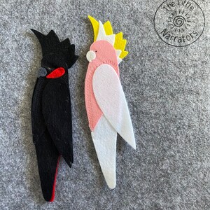 Red-tailed Black Cockatoo & Cockatoo Finger Puppets (2 Pack) - Circle ...