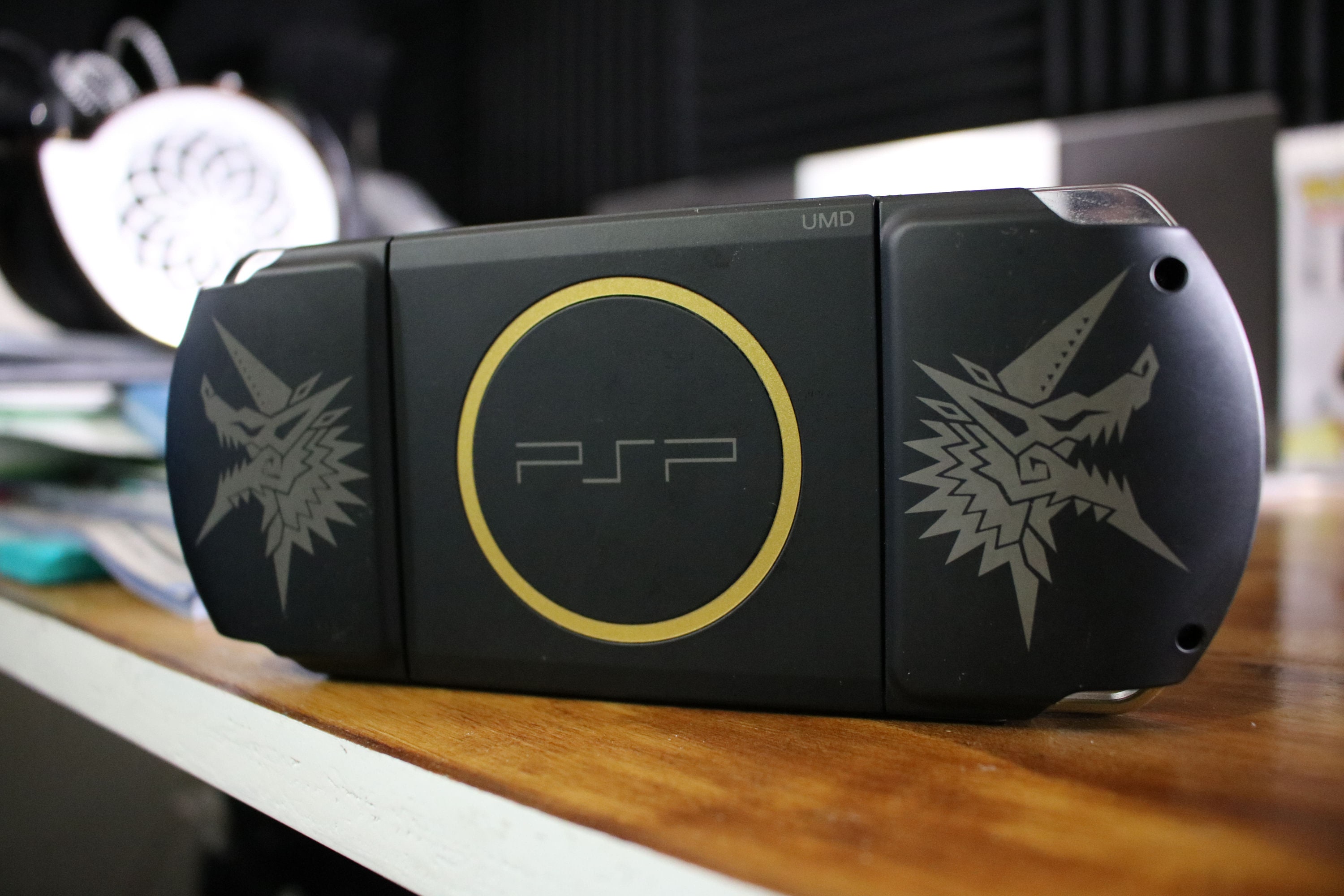 Special Edition. Modded Sony Monster Hunter PSP 3000. 6.61 CFW | Etsy