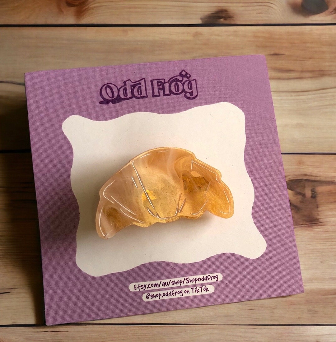 CLEARENCE Croissant Cute Food Pin Brooch - Etsy
