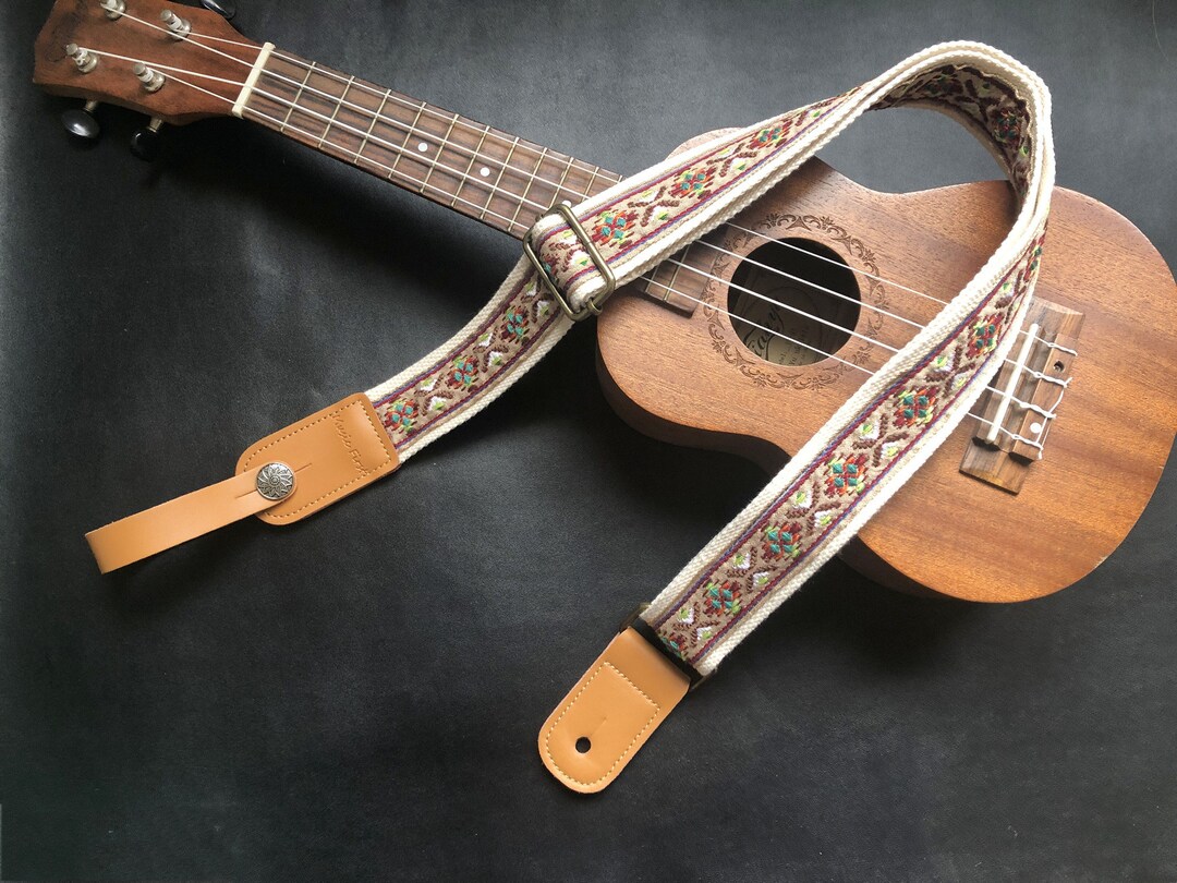 Best Embroidered Ukulele Strap White Shoulder Strap for Musicians ...