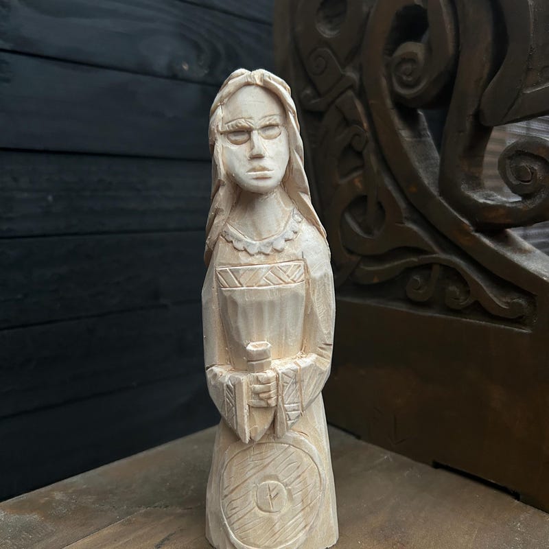 Freyja Statue - Etsy