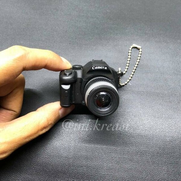 Camera Keychain - Etsy