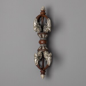 Buddhist Thunderbolt vajra Handcrafted Buddhist Vajra Buddhist Altar ...