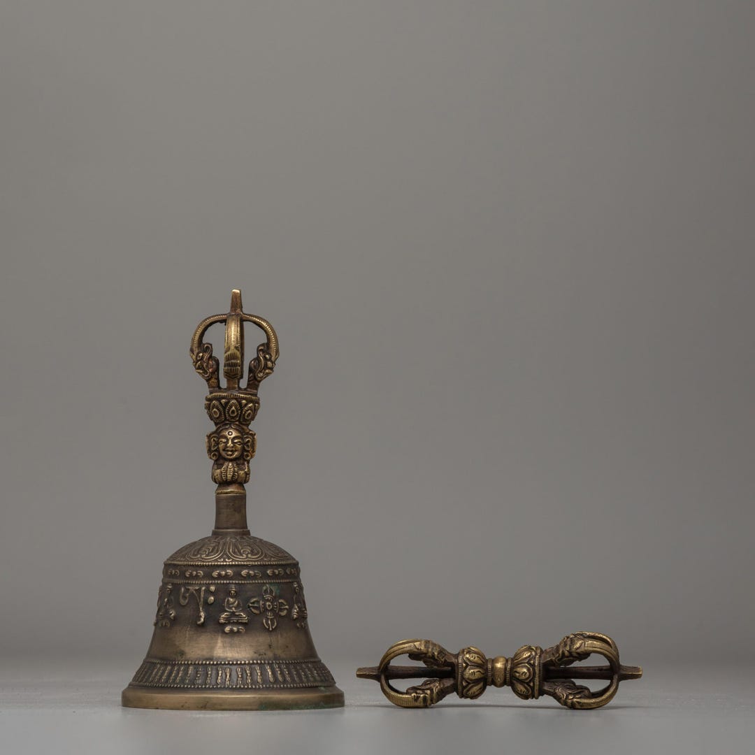 Handcrafted Buddhist Religious Bell and Vajra Set | Bell for Buddhist ...
