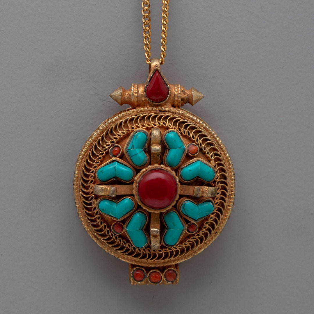 Double Vajra Ghau Box Prayer Locket | Gold Plated Buddhist Jewelry ...