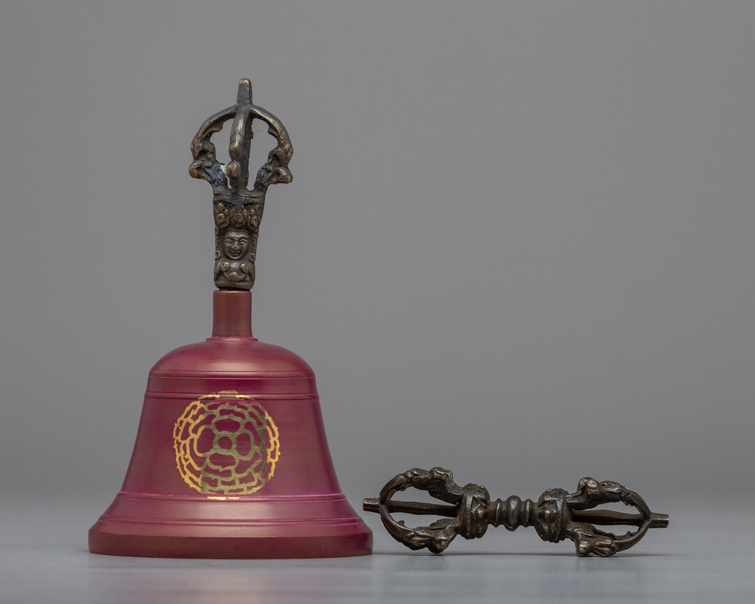 Tibetan Chakra Vajra and Bell | Home Decor Himalayan Bell & Vajra ...