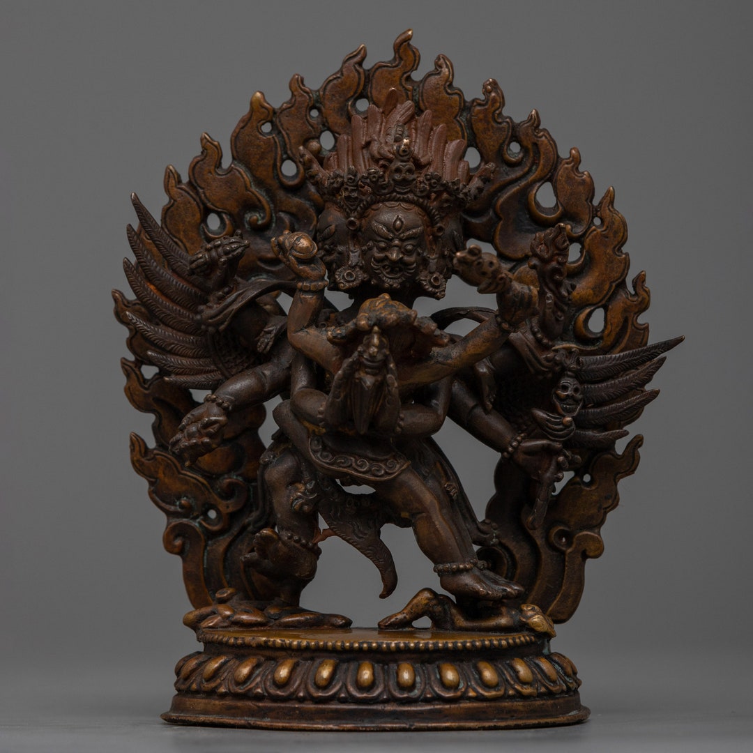 Statua della divinità irata Heruka Yidam Vajrakilaya / Vajrakumara ...