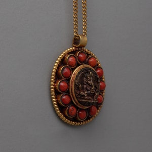 Handcrafted Ganesh Gold Locket | Traditional Spiritual Pendant | Unique ...
