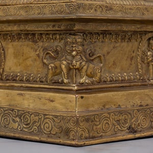 Gold Plated Stupa Chaitya Stupa: Symbol of Enlightenment | Stupa for ...