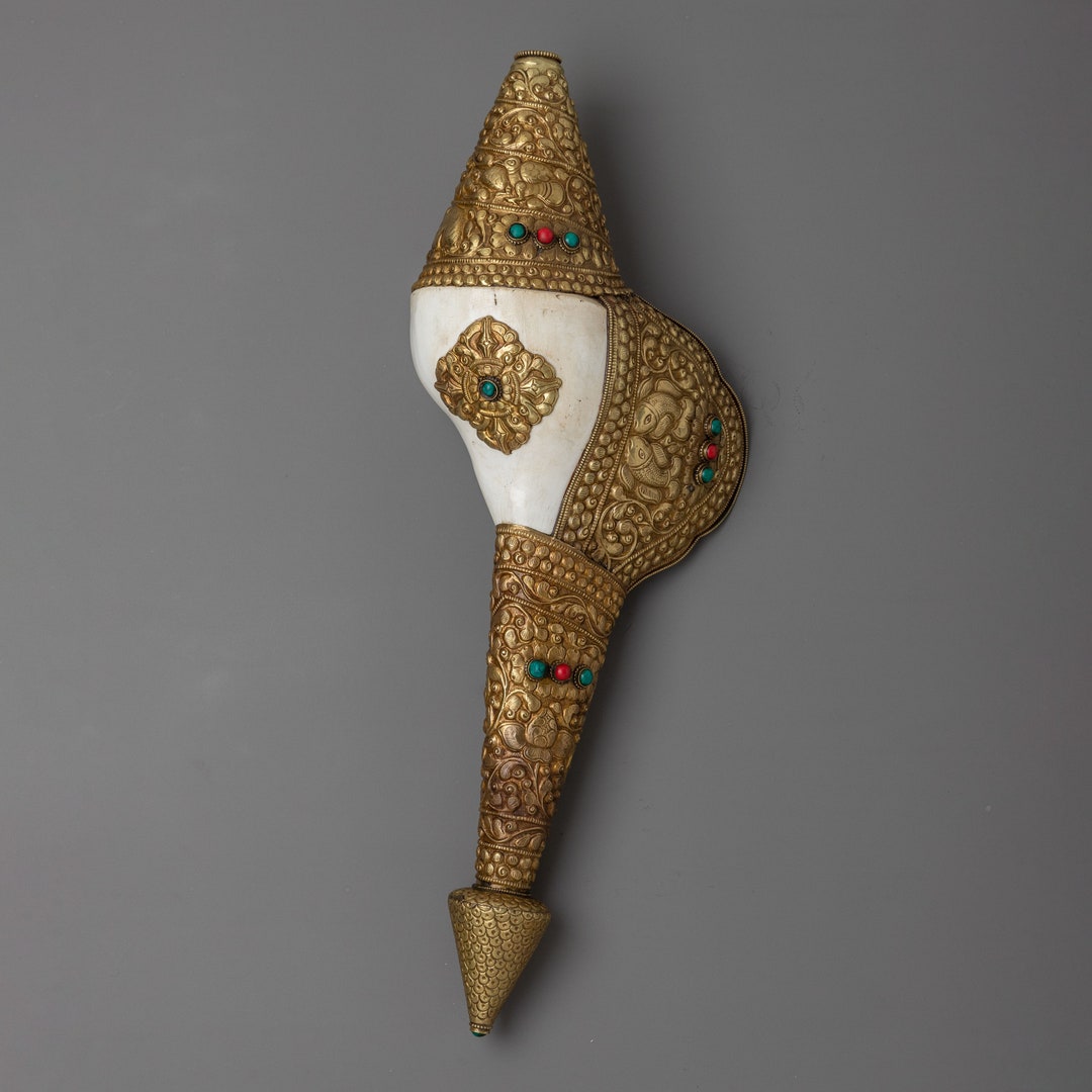 Sacred Buddhist Ceremonial Conch Shell | Handmade Tibetan Shankha for ...
