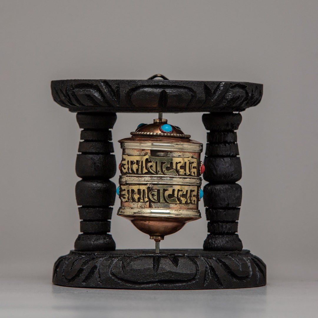 Buddhist Prayer Wheel | Spinning the Wheel of Spiritual Enlightenment ...